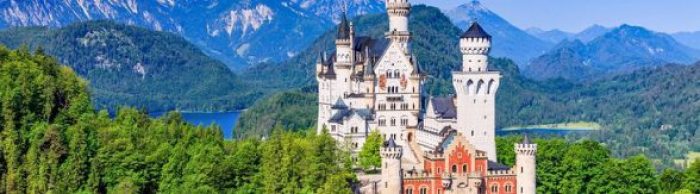 Best Europe Tours | Affordable & Custom Europe Travel Packages